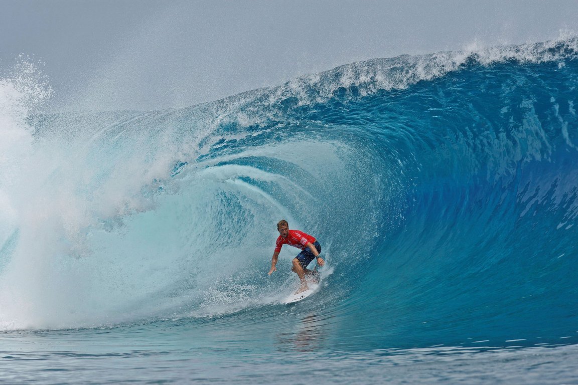 Die perfekte Welle: Surfen auf Tahiti Die perfekte Welle: Surfen auf Tahiti